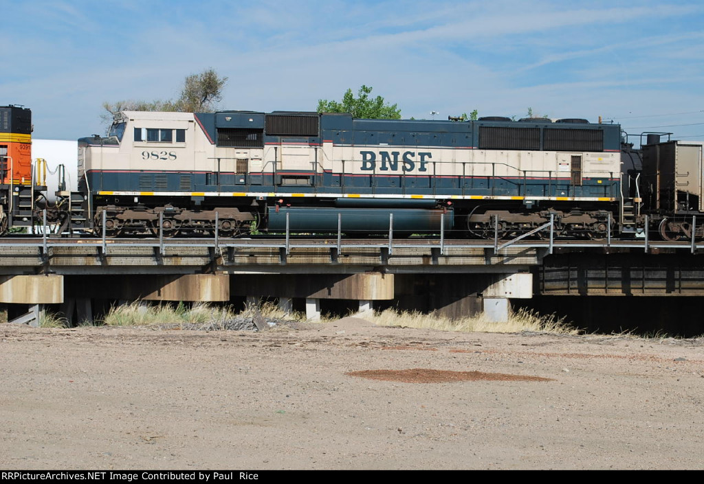 BNSF 9828